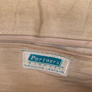 Vintage | Bags | Vintage Mervyns Partners Leather Handbag | Poshmark